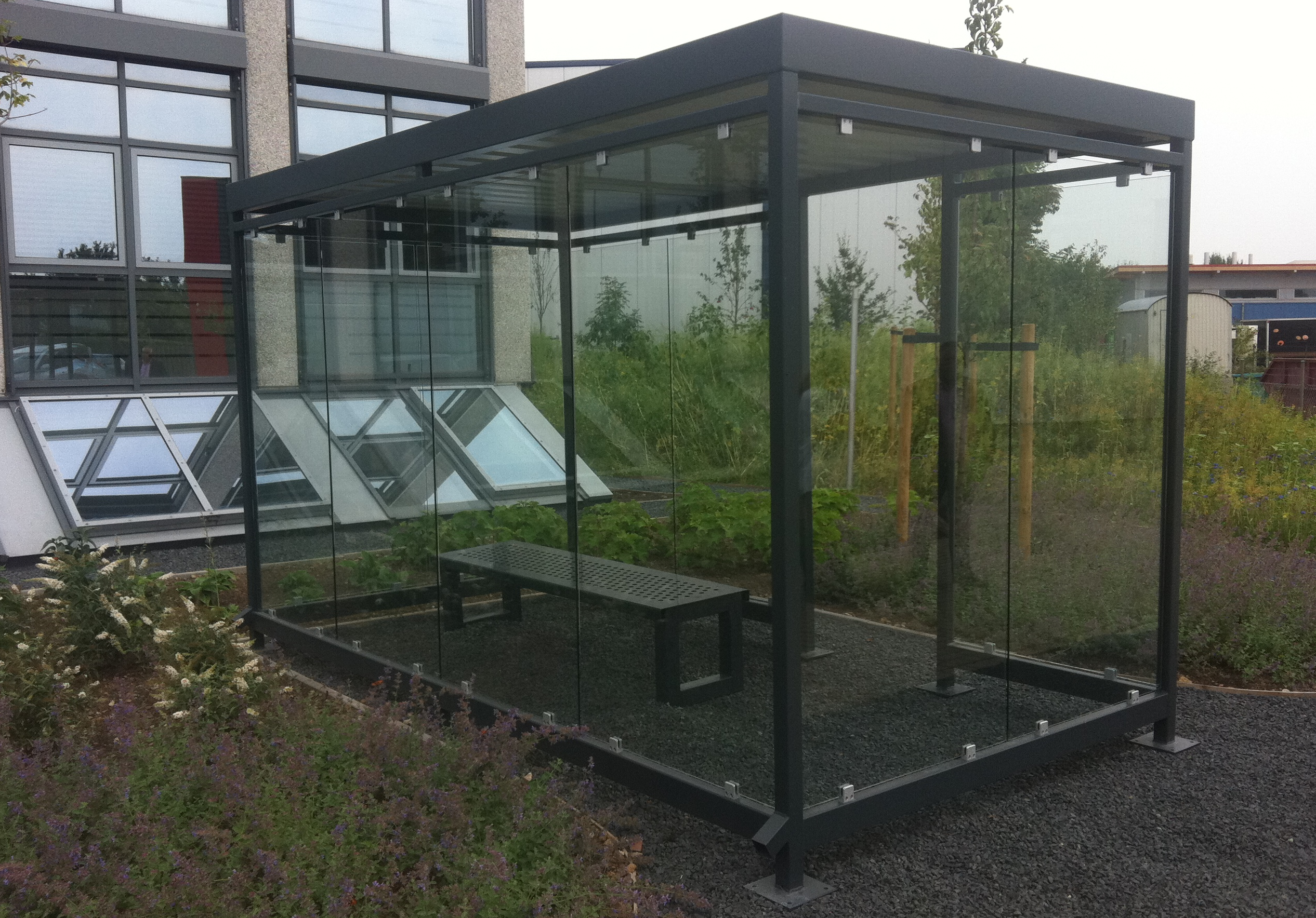 Voetbaldoel, overkapping, dug-out en meer op maat | SKWshop